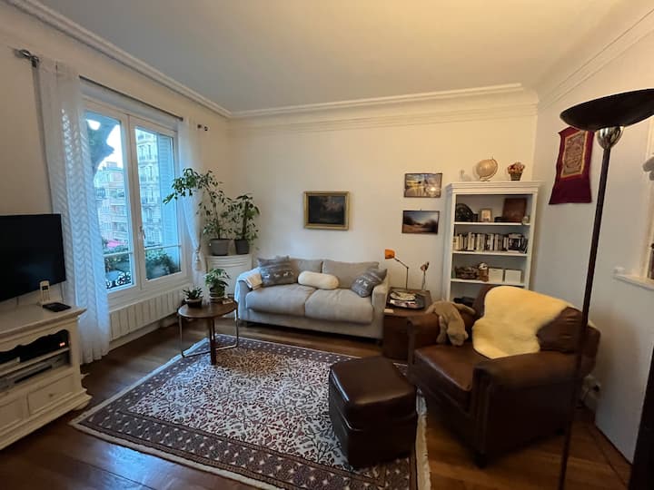 Au Cœur De Montmartre - Paris