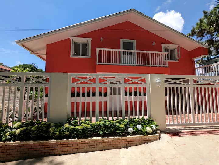 Modern Farmhouse W/ Forest Views For 24 Guests - Baguio