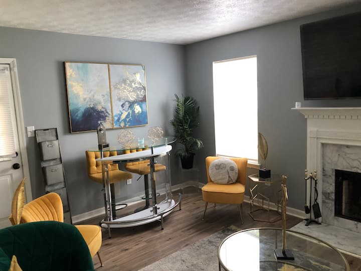 2brm Private Basement 8 Min Atl Airport 15 Downtwn - Riverdale, GA