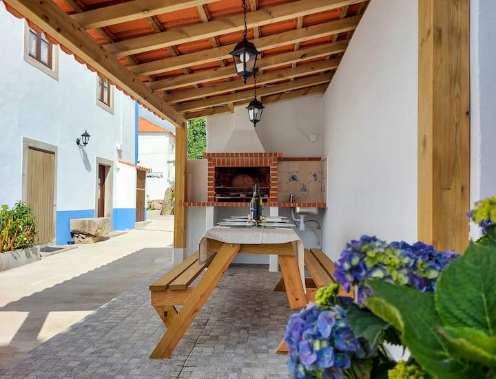 Sintra Coast Village Home 1 | Adraga Beach - Colares
