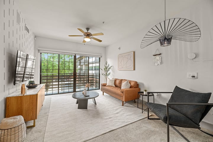 Contemporary 1 Br In Bishop Arts - Dallas, TX