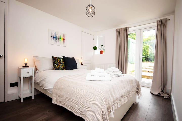 Cosy One Bed In South Norwood - Croydon