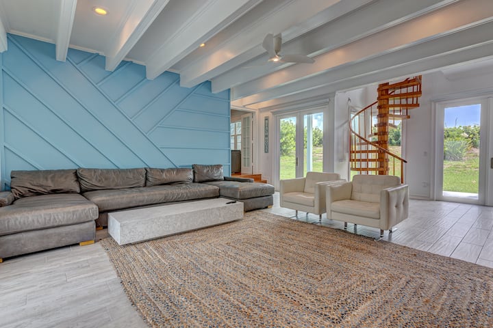 Tropical Paradise Ocean To River - Sebastian, FL