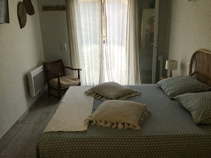 Chambre à La Campagne - Cogolin