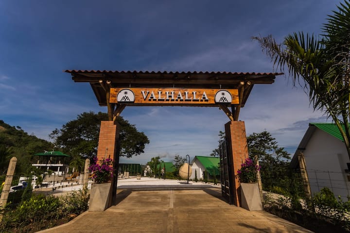 Valhalla Glamping - Chía