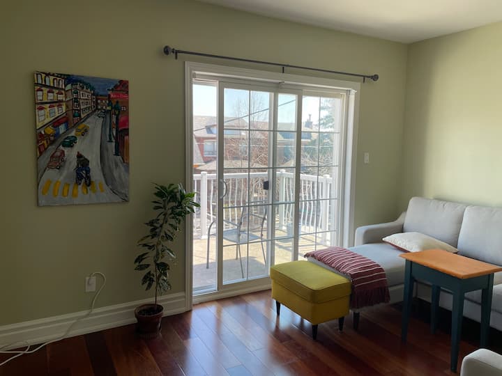 Sunshine Filled Apartment! - トロント