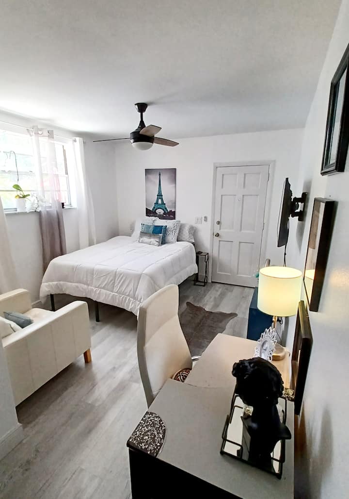 The Suite At Midtown - Tampa