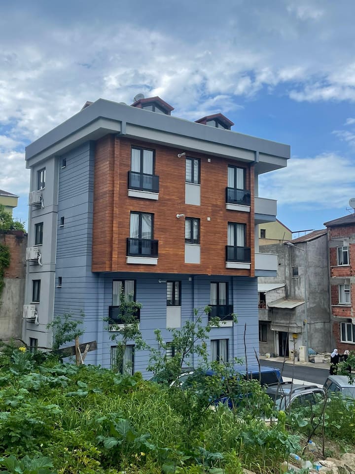 Second Floor ÇOcuklu Aileler Için Ev Konforu - Trabzon