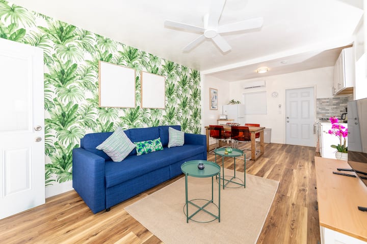 Beachside Family Getaway Sleep 5/6 - Hollywood