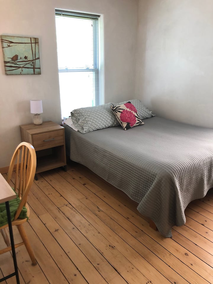 Sweet Rest In A Clean Home By The River - Northampton, MA