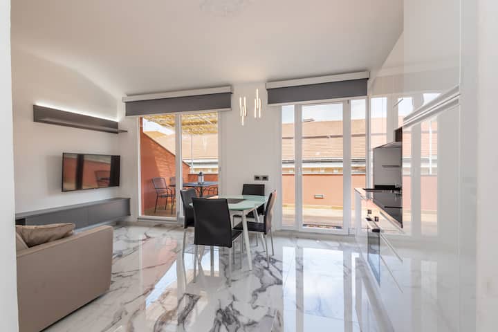 Casa Vacanza " La Rosa " Imperia - Imperia