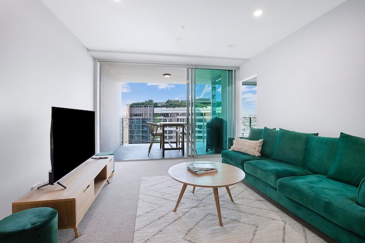 The Skyring: Effortless Resort-style Living - Newstead