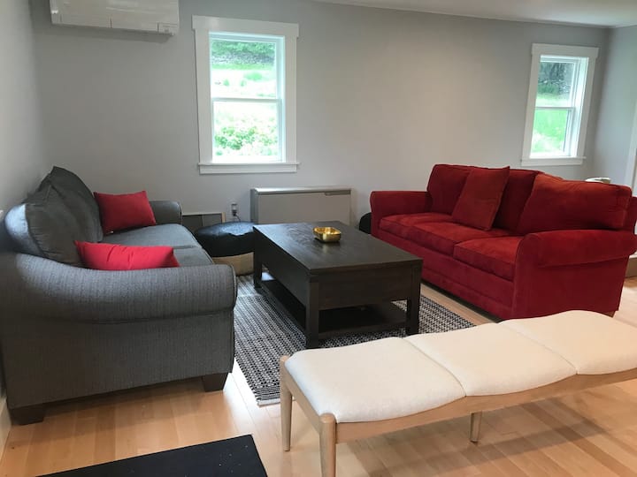 Lovely View: 4 Acres Hanover Nh - Hanover