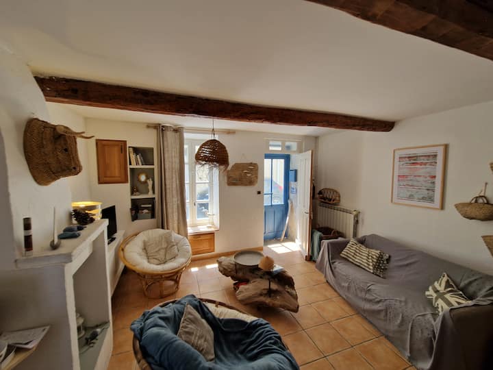 Maison Typique De Village - Gruissan