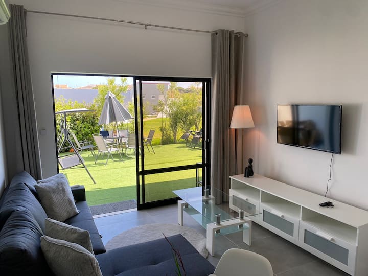 Poolside Retreat | Walk To Sagres Beaches - Sagres