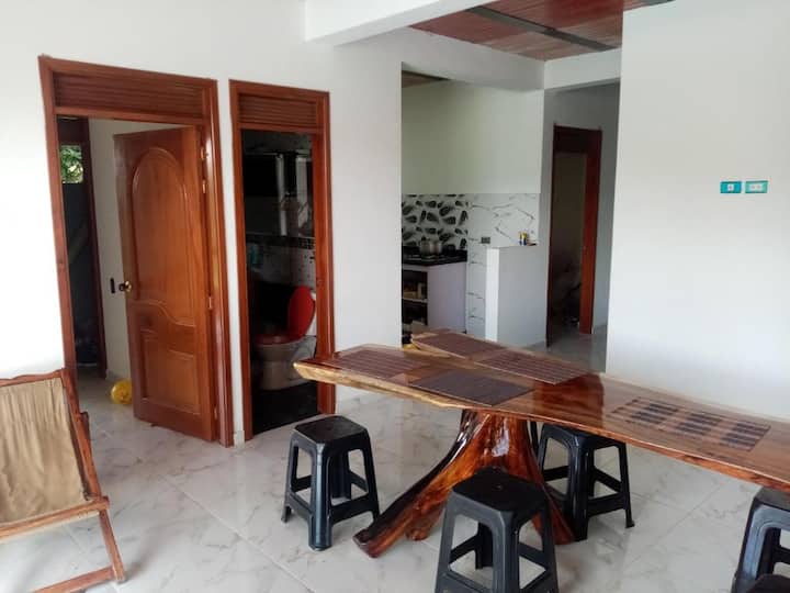 Lindo Apartamento Con Balcon - Guaduas