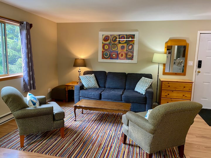 Private, Large 1 Bedroom Suite - Pemberton, BC, Canada