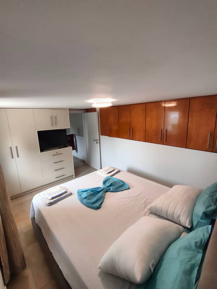 Guesthouse - Ksamil