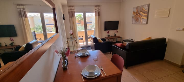 Casa Rebecca, With A Poolview - El Palmar