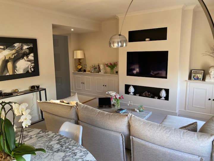 Modern Chelsea Flat, 2br 2ba By Fulham Broadway - Chelsea