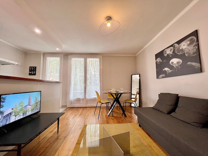 Paisible T3 Proche Métro, Wi-fi & Terrasse Privée - 툴루즈