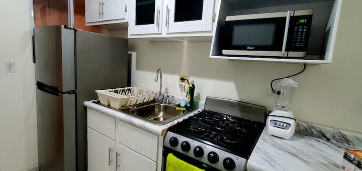 Airbnb Centrico Con Cochera! - Tijuana