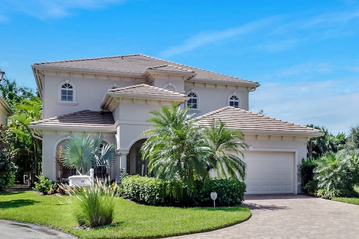Beautiful Central Naples Home - Naples, FL