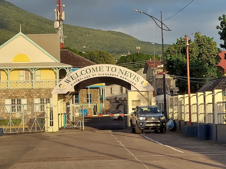 Jacaldo's Place - Mountainview Home - Saint Kitts and Nevis