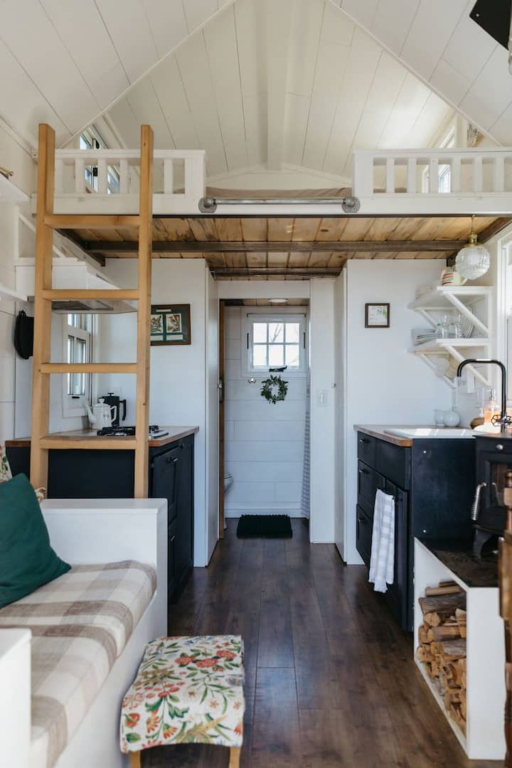 *Tiny House Farm Stay* Views*a/c*smart Tv*bbq - Paradise, CA
