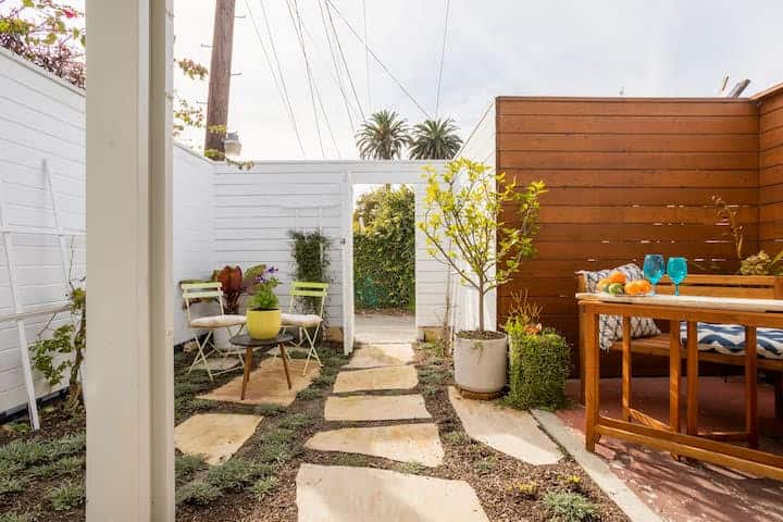 Private Venice Courtyard Guesthouse! - Heal the Bay Aquarium, Santa Monica