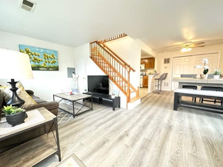 Big 2-story Bay Side Home - Toms River, NJ