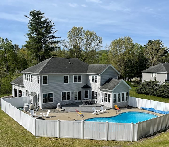 Private Track Season Getaway - Saratoga Springs, NY