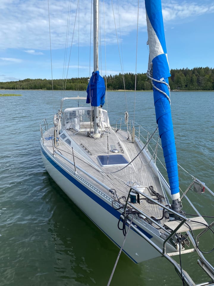 Enjoy Sea Life In Dock - Uusikaupunki
