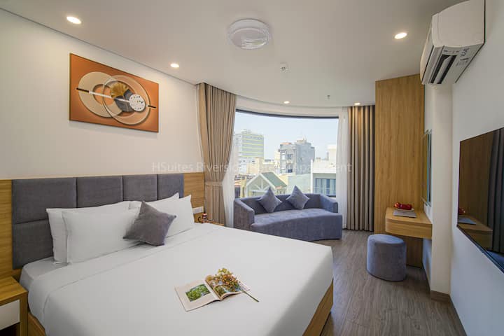Riverside | Charming Apartment With A Pool - Đà Nẵng