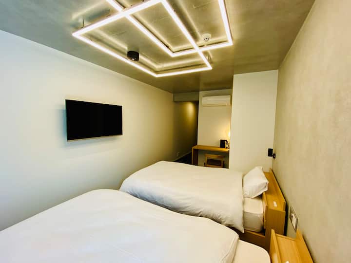 Hotel Zizi Horikawa Gojo　302 スタンダードツインルーム - Kyoto