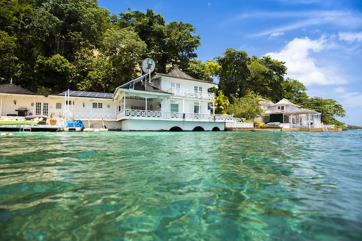 The Lillybellamar - Port Antonio