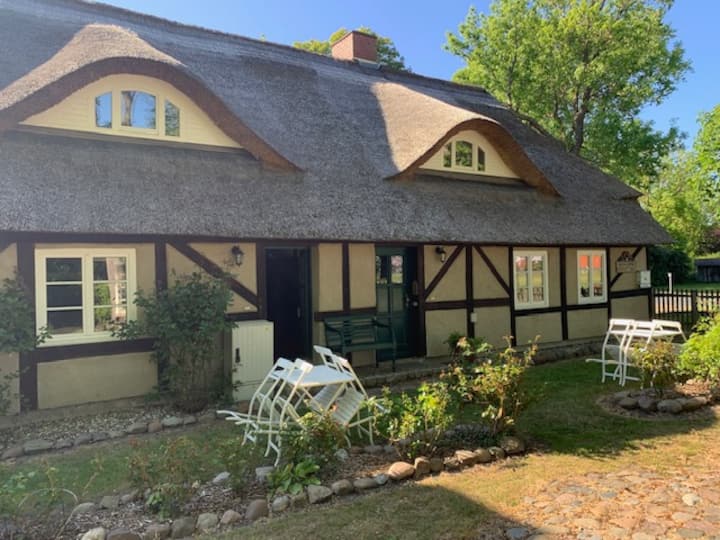 Reethaus Rosengarten 2zi Whg Im Eg - Schaprode