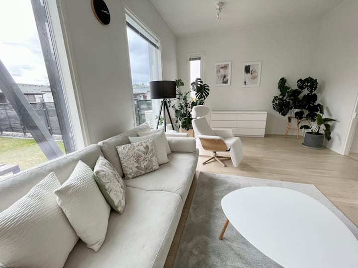 *Scandinavian Design, 5 Stars, Sauna & Parking - Vantaa