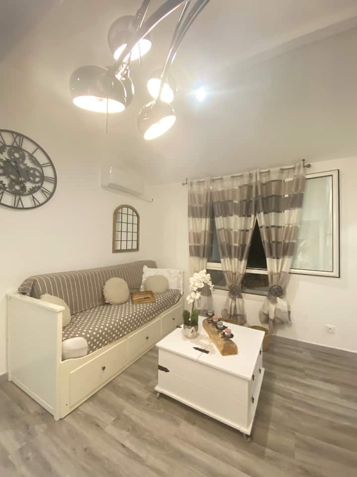 _ollioules: Petite Maisonnette T2_ - Ollioules