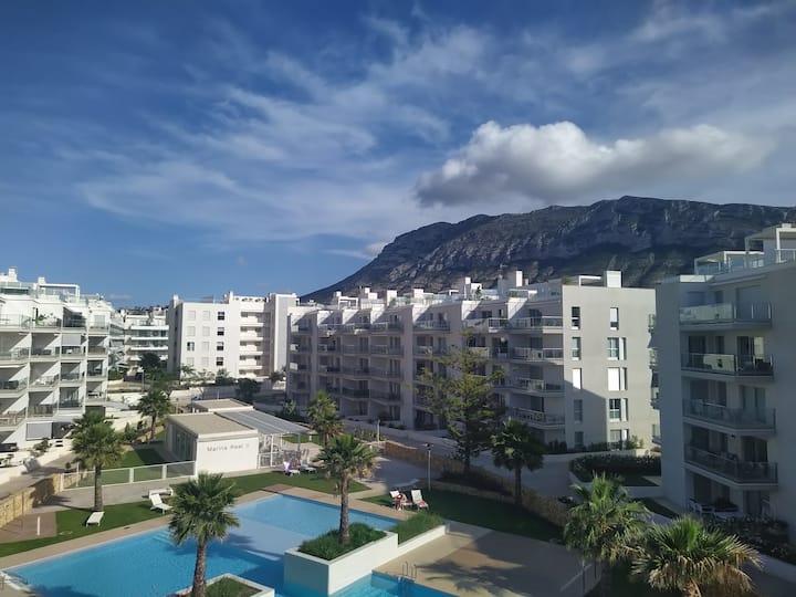 Apartamento Nuevo Y Bien Situado En Denia - Denia