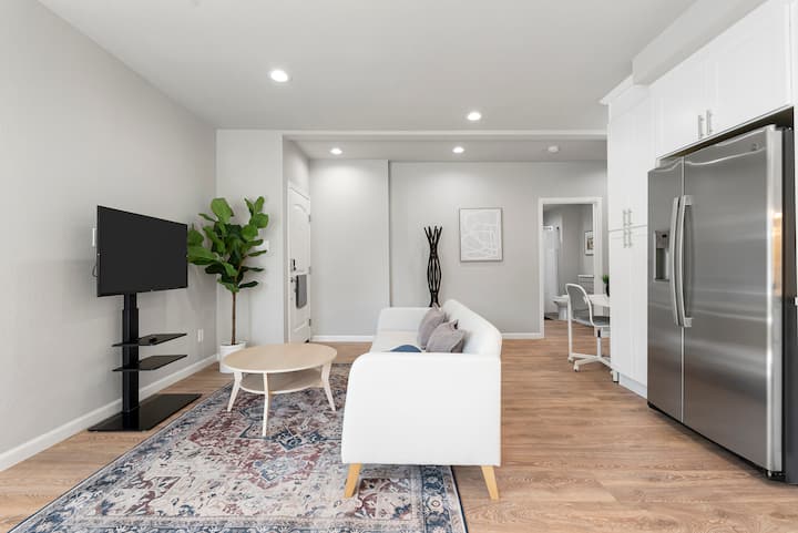 2br City Nest 13mins Walk To Bart - Oakland, CA