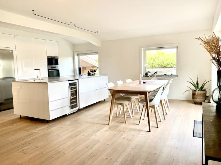 Perfect Getaway With Big Garden - Filtvet