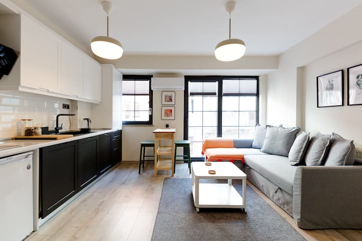 Comfortable Apartment / Walking Distance To Taksim - Maslak