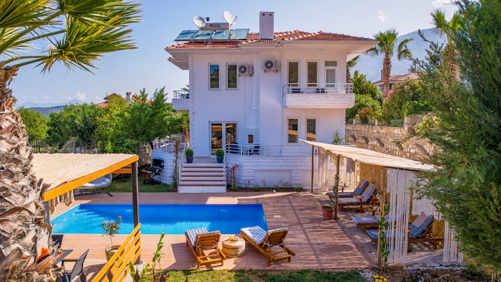 Einzigartige Villa In ÖLüdeniz - Ölüdeniz
