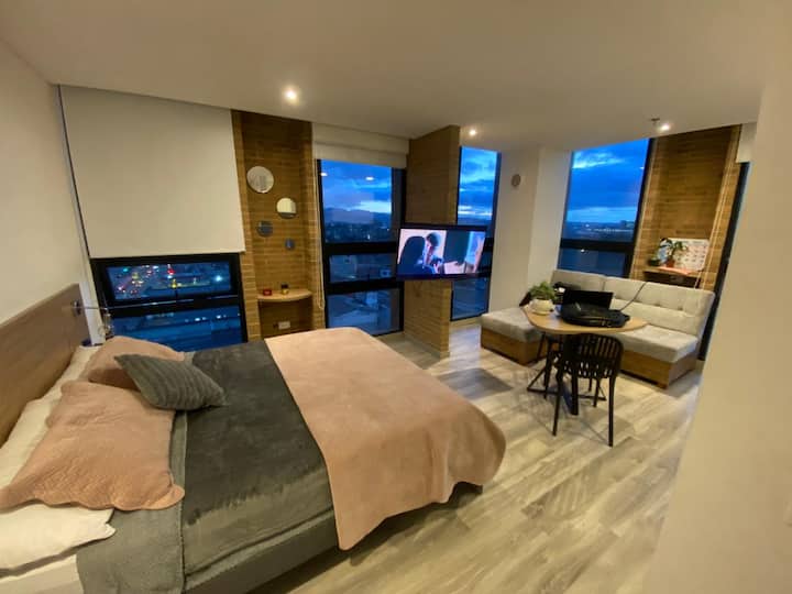 Super Vista Centro Internacional.  Edif Mitika - Bogotá