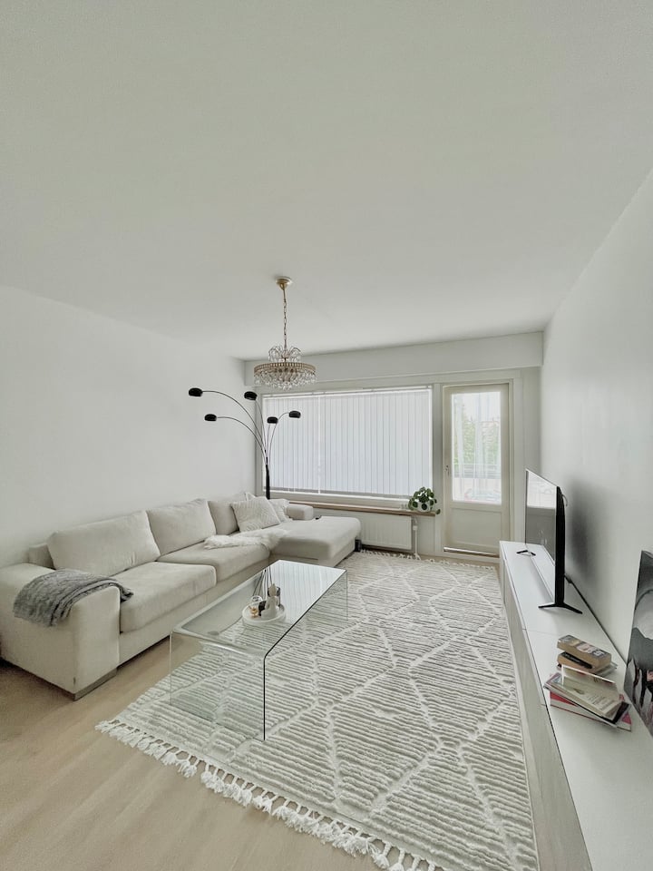 Glamorous Natural Light Apt - Lahti