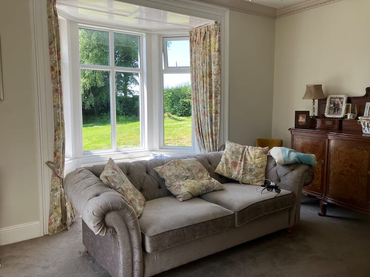 Old Rectory Enniskillen
1.5m Fm  Killyhevlin Hotel - Enniskillen