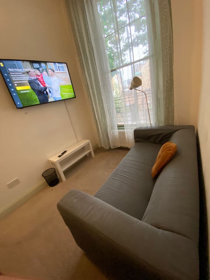 Central London Classic High Ceilings 4 Bed, 3 Bath - King's Cross station - London