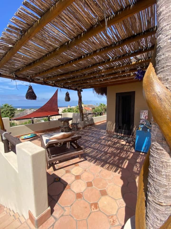 Peaceful Upper Studio W/ Huge Patio Views - Todos Santos