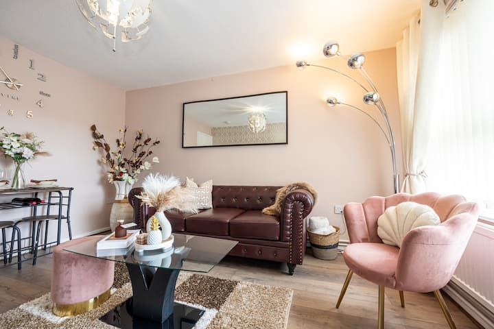 Modern & Cosy Apt Close To Etihad And City Centre - 올덤